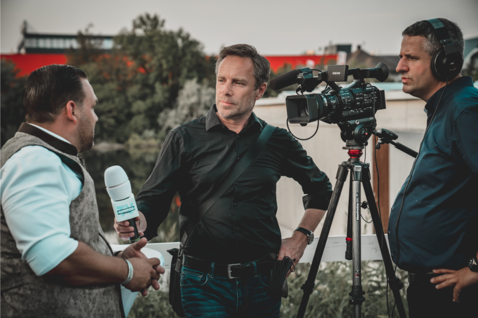 Devenir Journaliste Pour Sa Reconversion Professionnelle Devenir Journaliste Pour Sa Reconversion Professionnelle