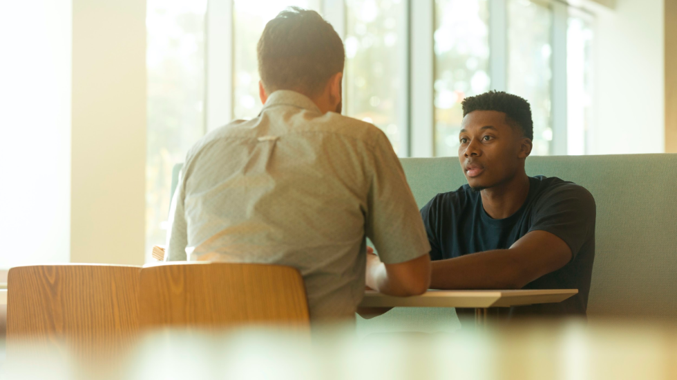 Comment se préparer à un entretien individuel ? - Et voilà le travail
